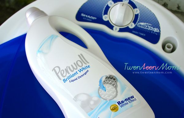 Perwoll Brilliant White Liquid Detergent: Amazing On White Fabrics And ...
